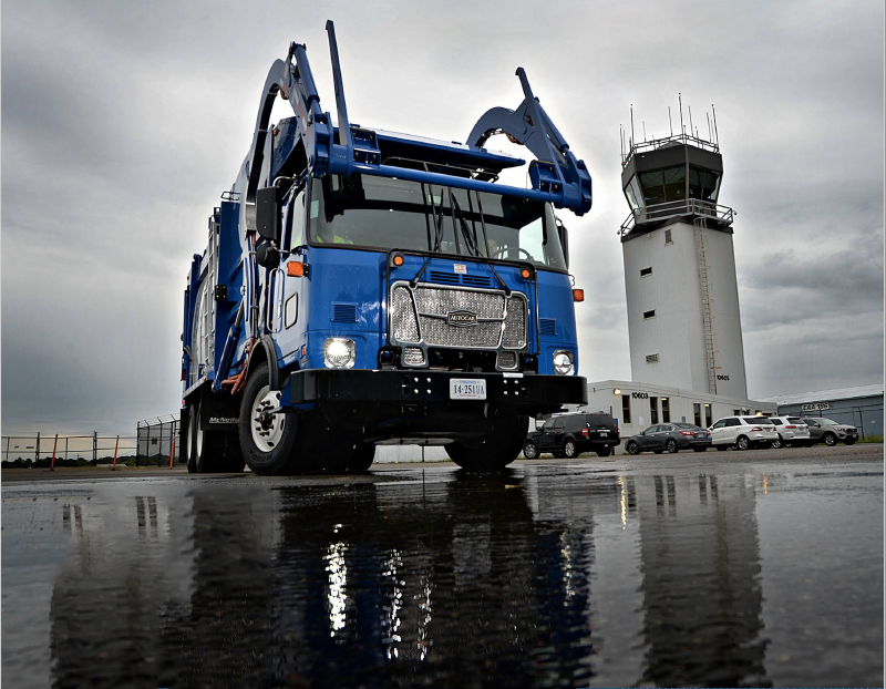 It’s a Messy Business! - Truck Country