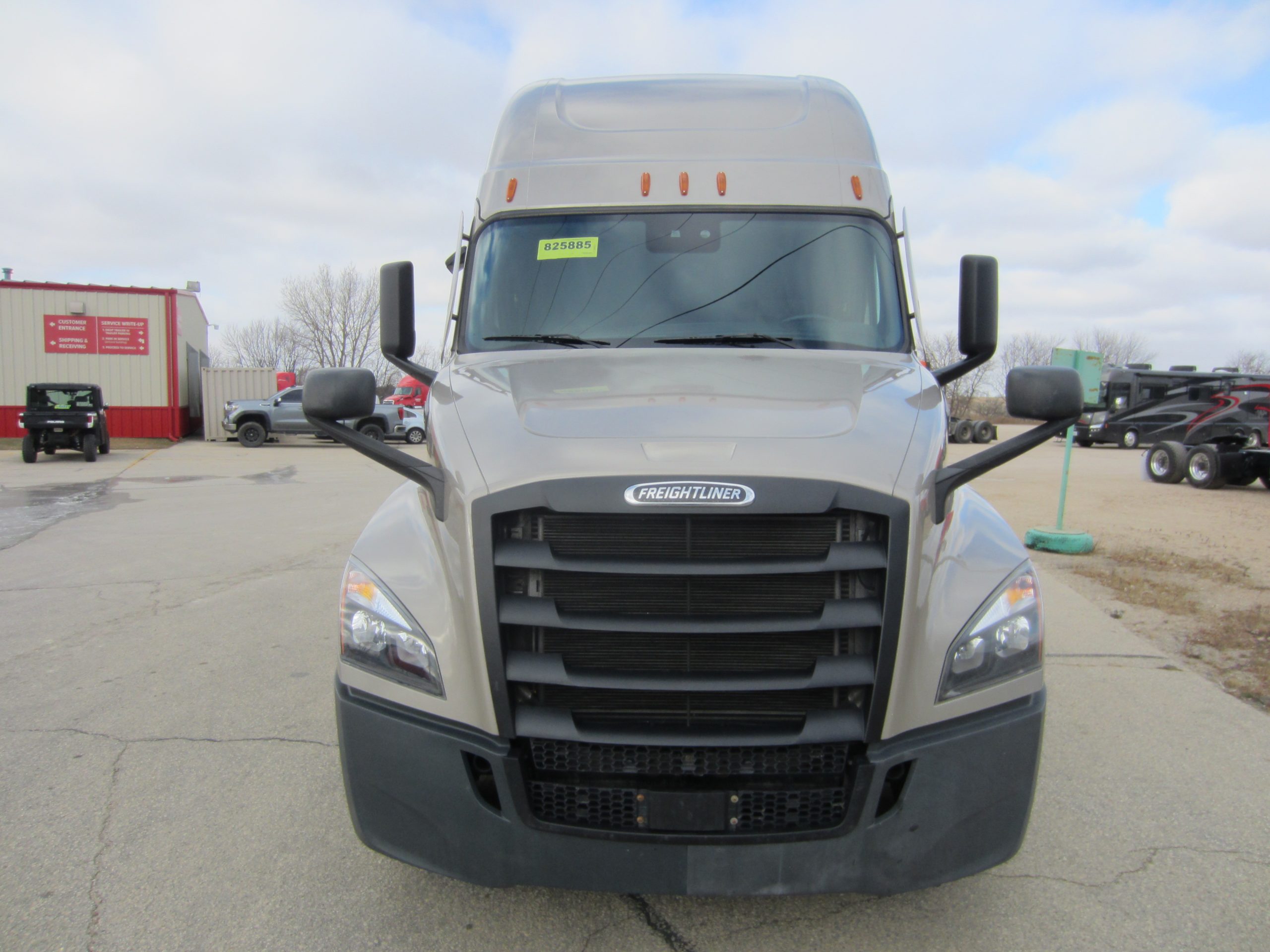 2021 Freightliner PT126 - Truck Country